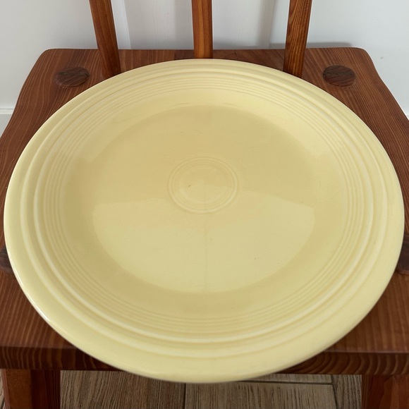 Fiesta | Dining | Vintage Fiestaware Light Yellow Dinner Plate Retro ...
